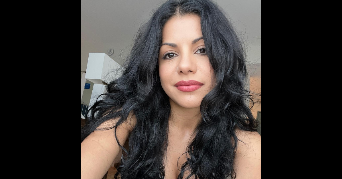 Sara Loera Instagram and TikTok Influencer Media Kit - ViralMango